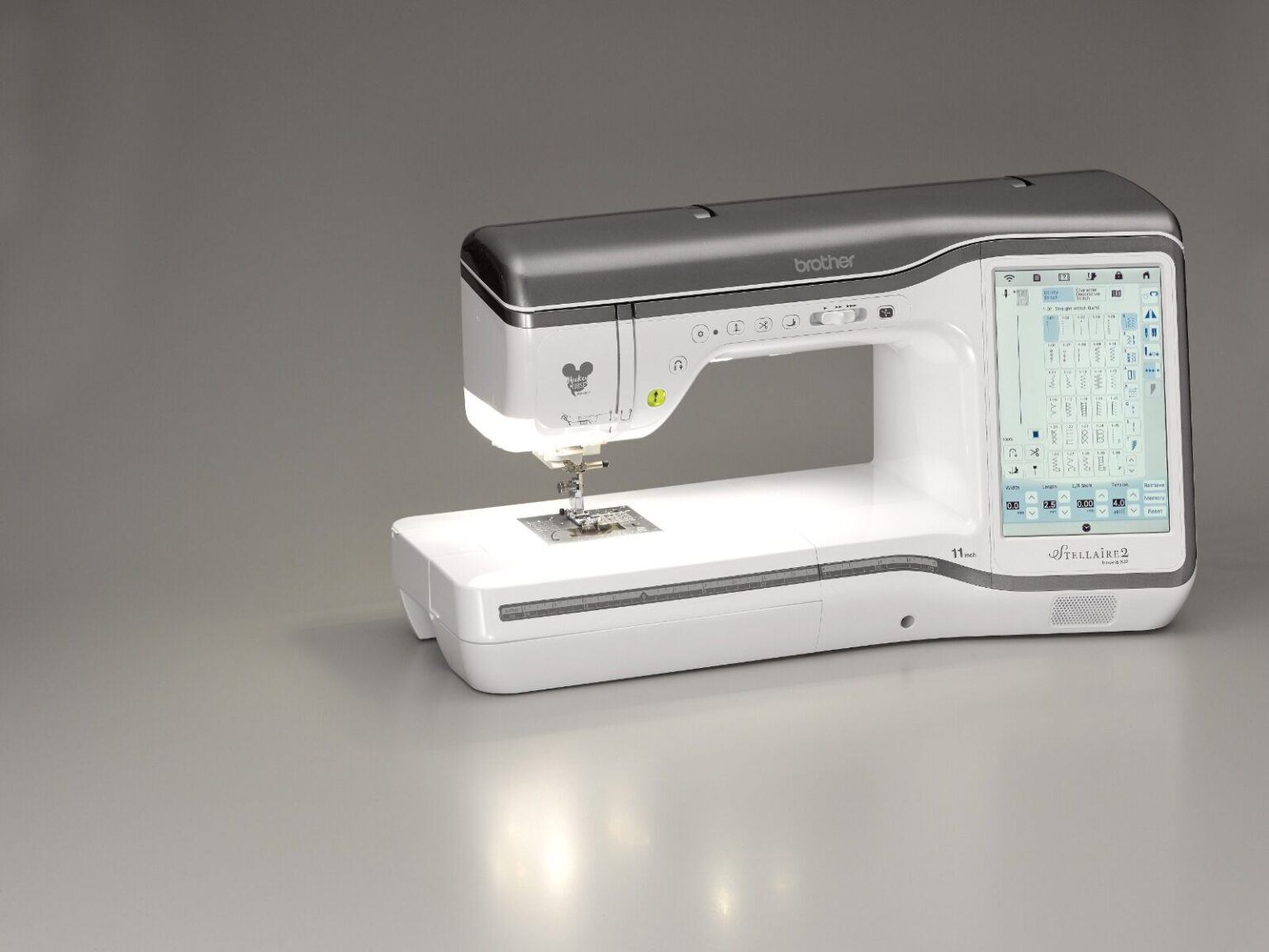 Brother Stellaire Innov-is XJ2 Embroidery and Sewing Machine